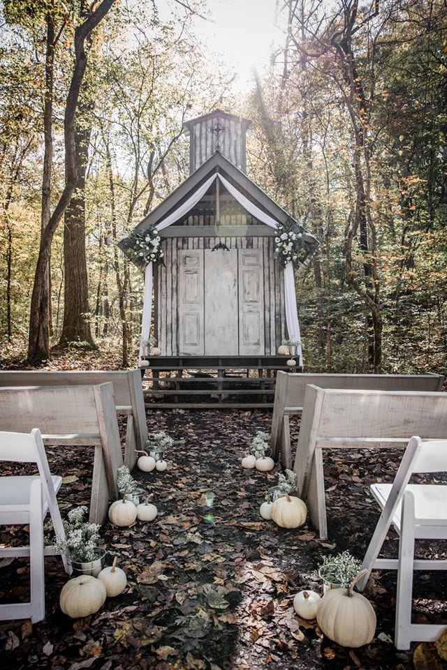 Chapel Accessories - Chapel in the Hollow