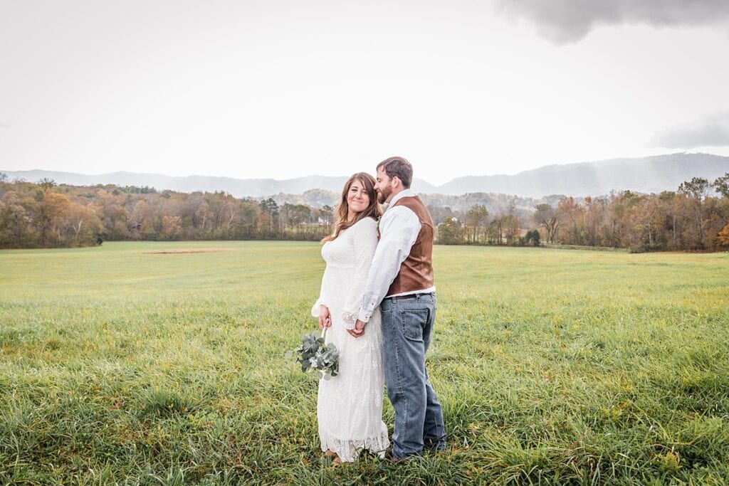 Fall Country Weddings - Marlee and Brock - Chapel in the Hollow