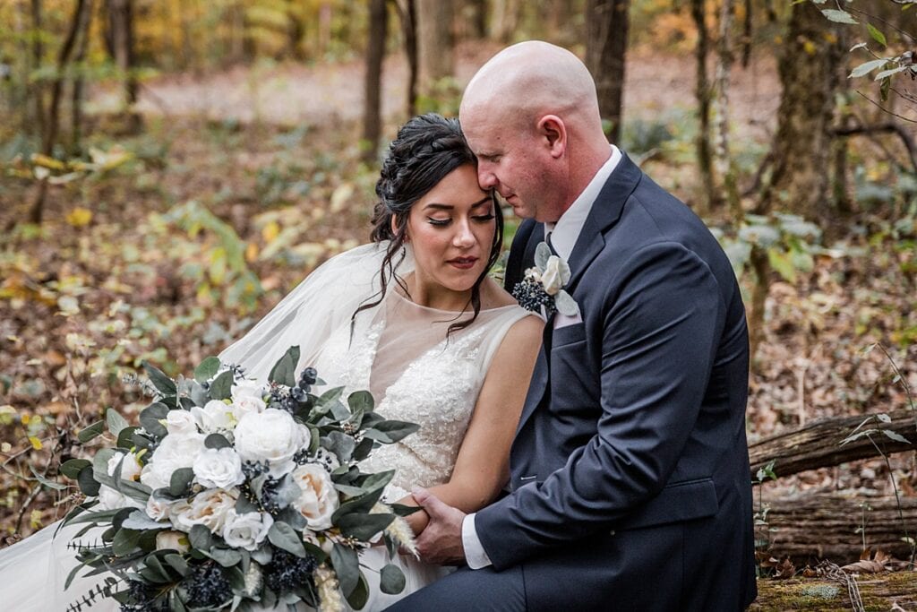 Tennessee Wedding in the Fall - Jenn and Darren - Chapel in the Hollow