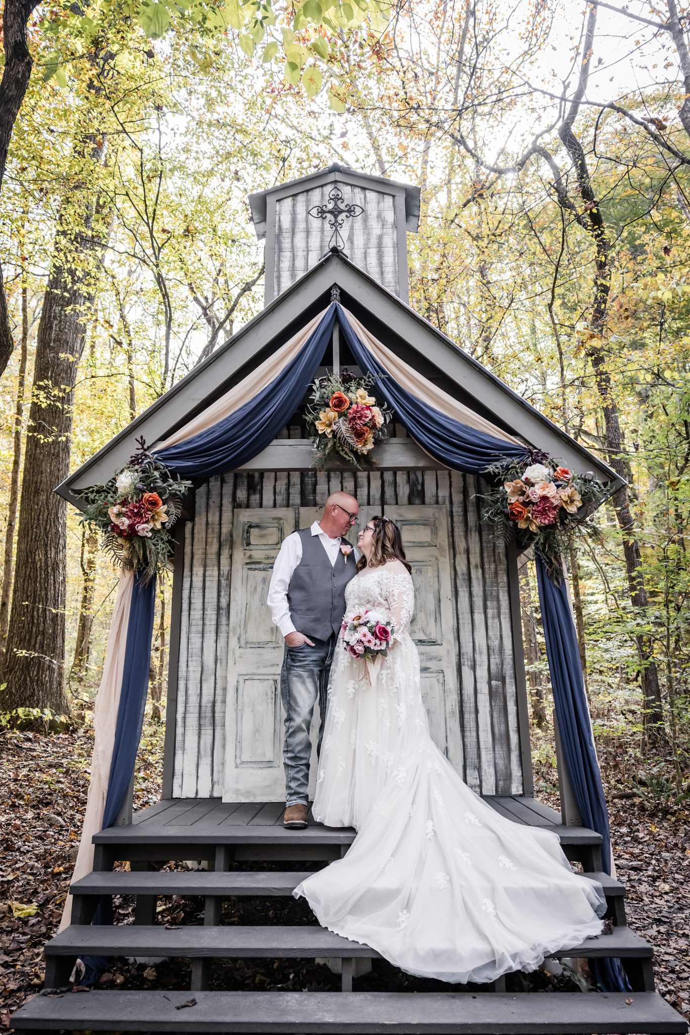 Smoky Mountain Fall Wedding - Kim and Matt - Chapel in the Hollow
