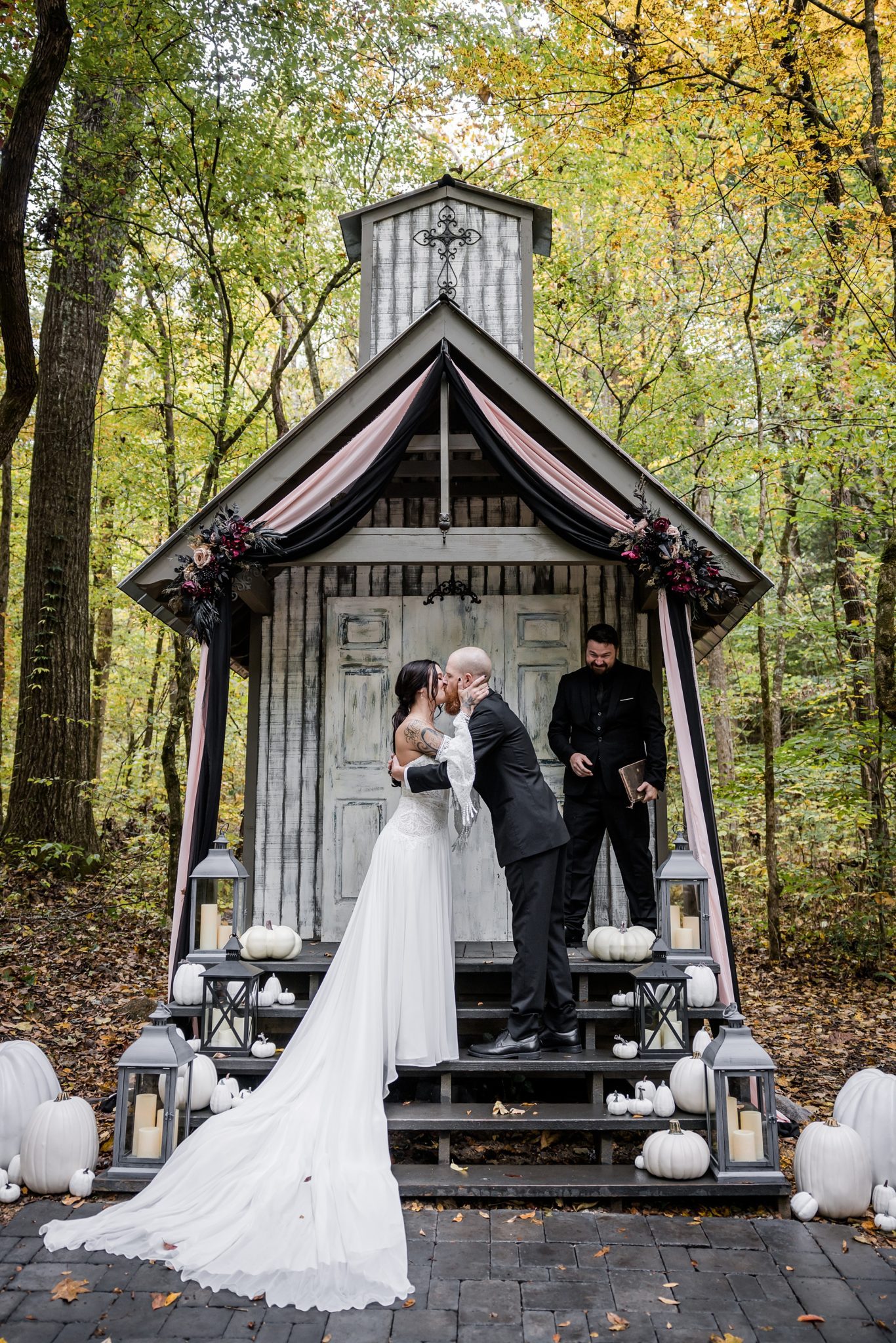 Morning October Wedding - Melissa and Kyle - Chapel in the Hollow