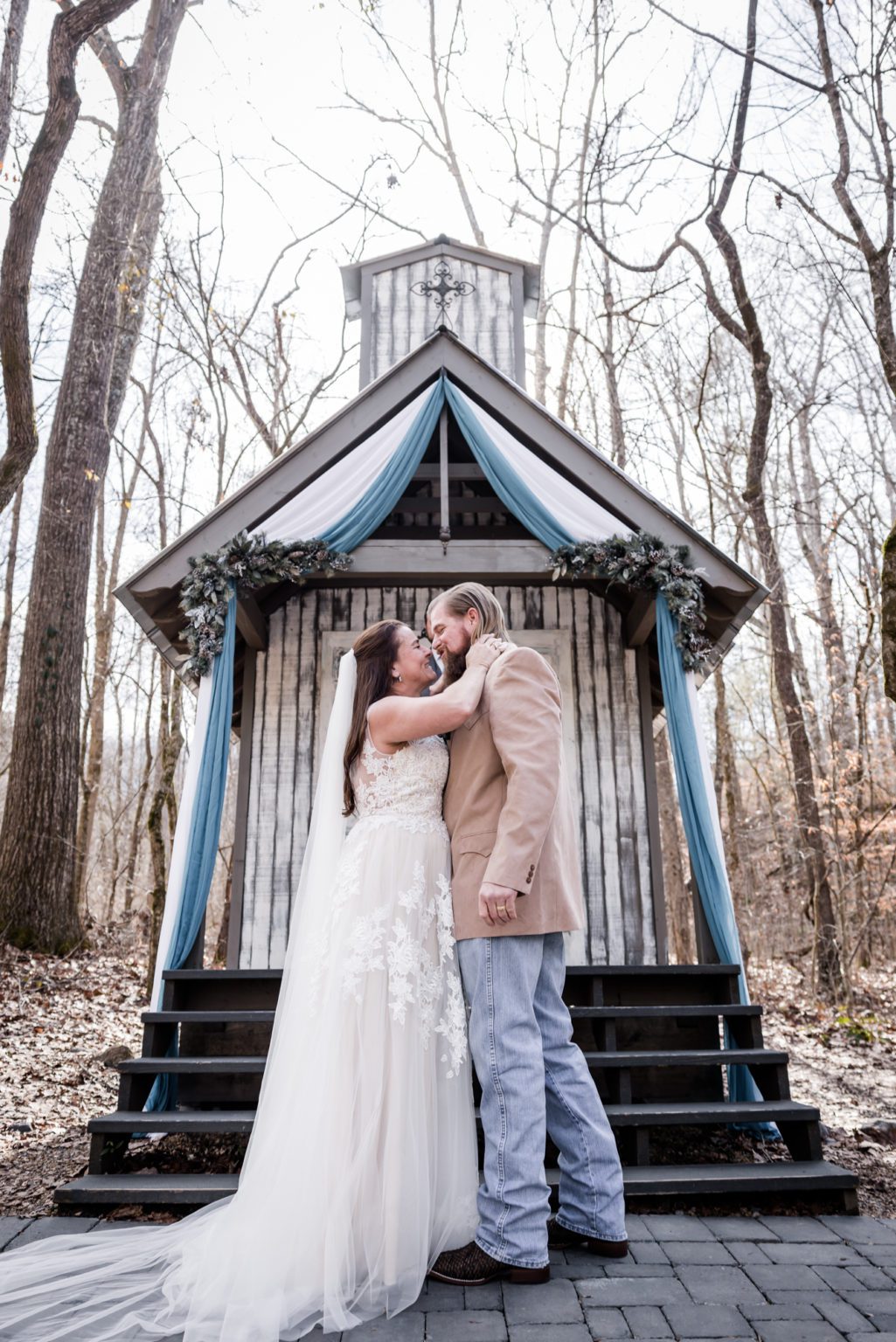 Outdoor Elopement in the Smoky Mountains - Nikki and Casey - Chapel in ...