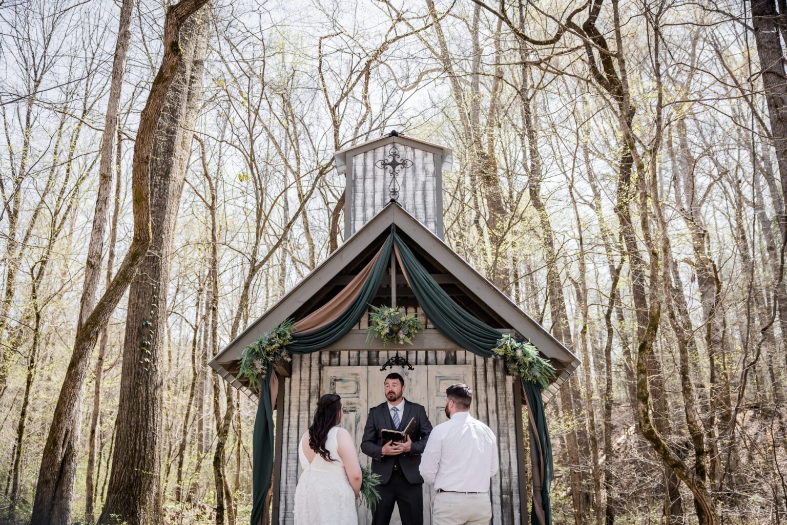 Midday Micro Wedding in the Woods - Elizabeth and Kevin - Chapel in the ...