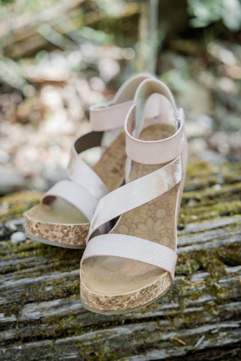 Spring Elopement - Faith and Matt - Chapel in the Hollow