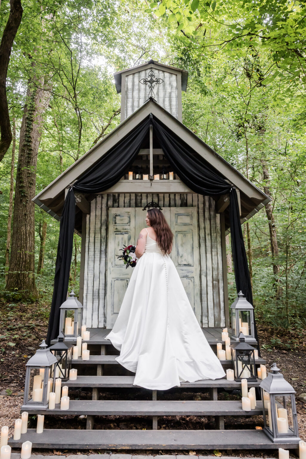 Gothic Micro Wedding - Chelsea and Robert - Chapel in the Hollow