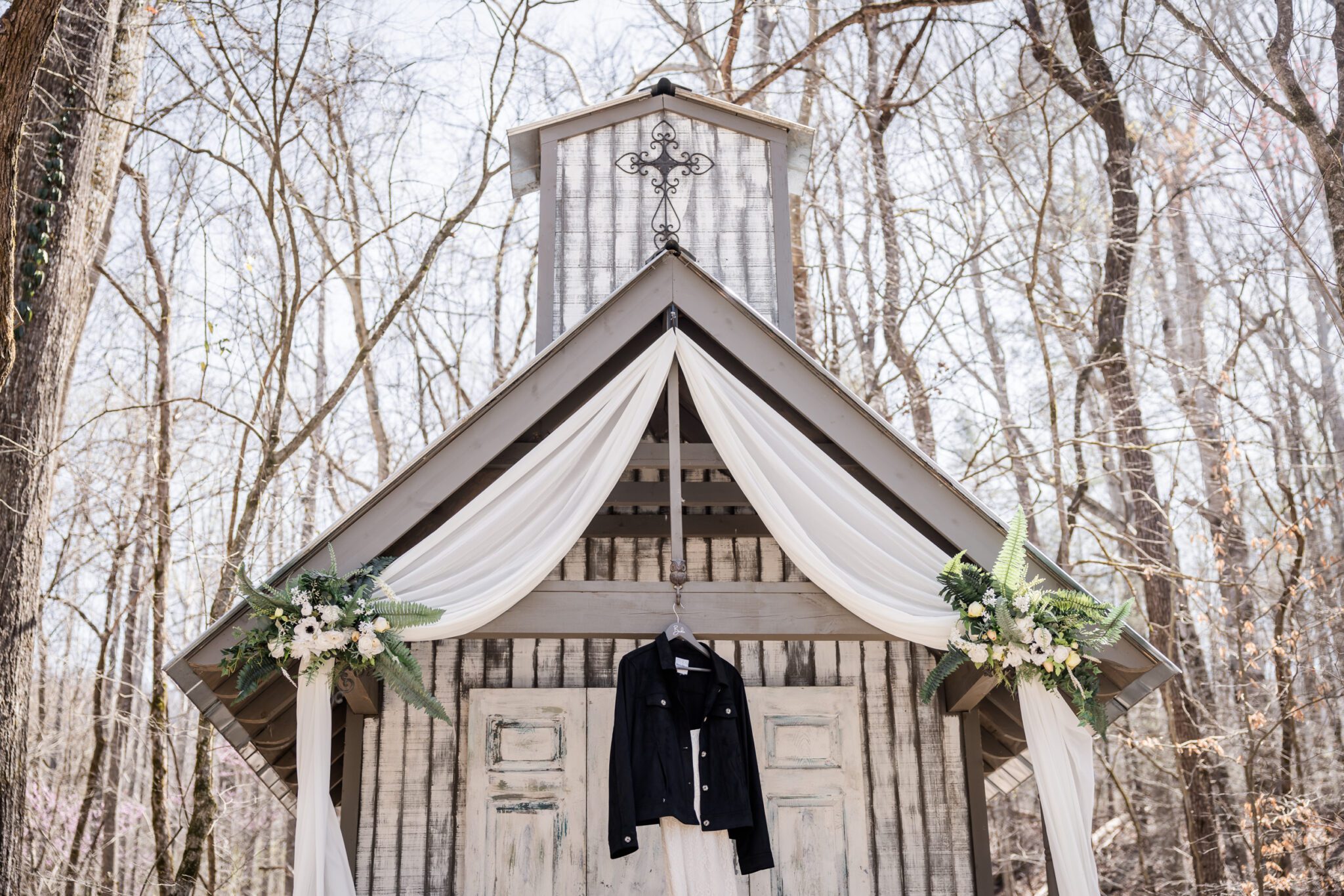 Midday Spring Elopement - Kay and Brett - Chapel in the Hollow