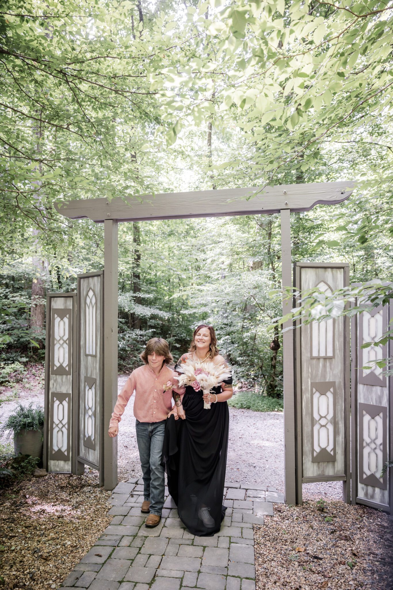 Easy Mini Wedding - Maura and Shane - Chapel in the Hollow