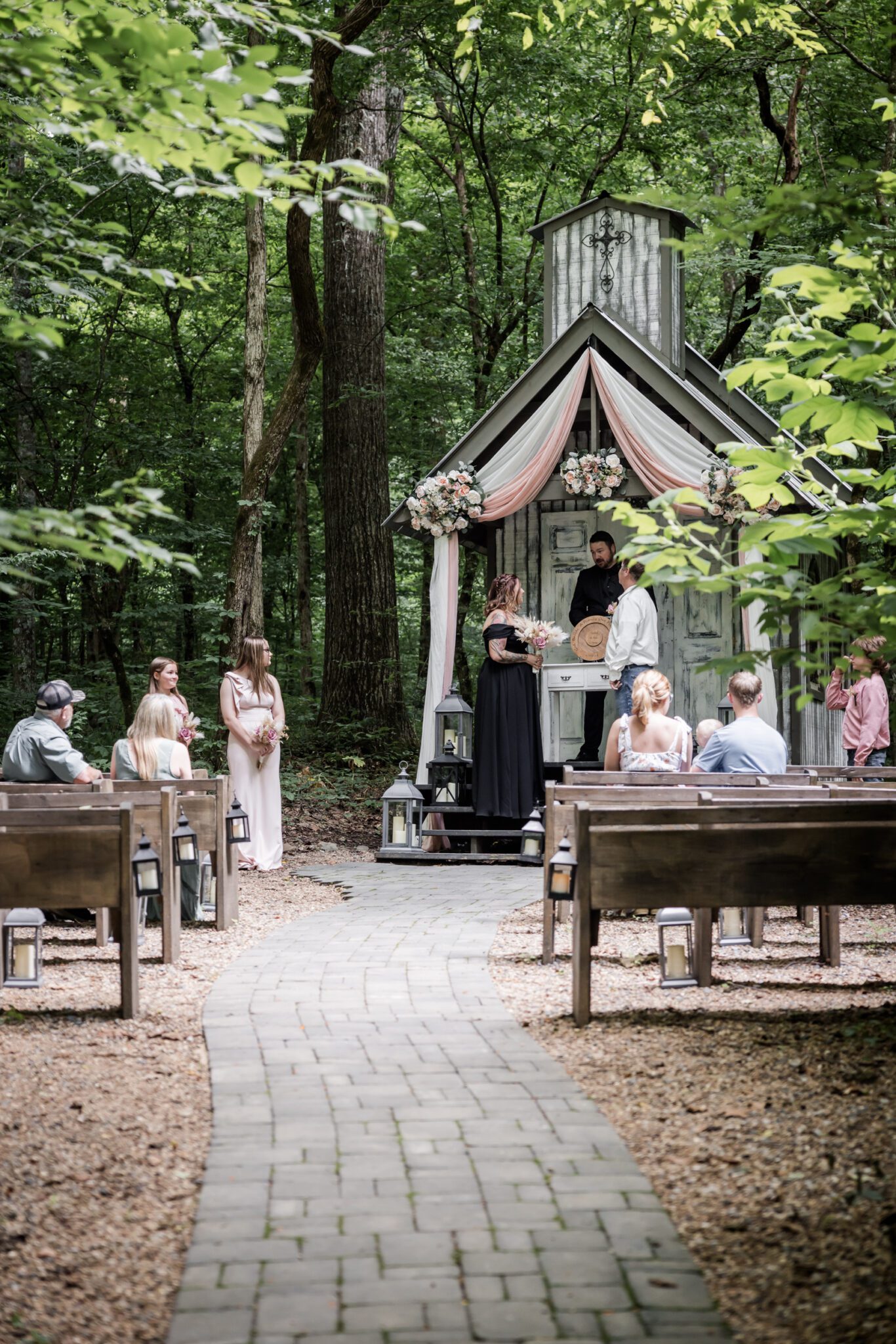 Easy Mini Wedding - Maura and Shane - Chapel in the Hollow
