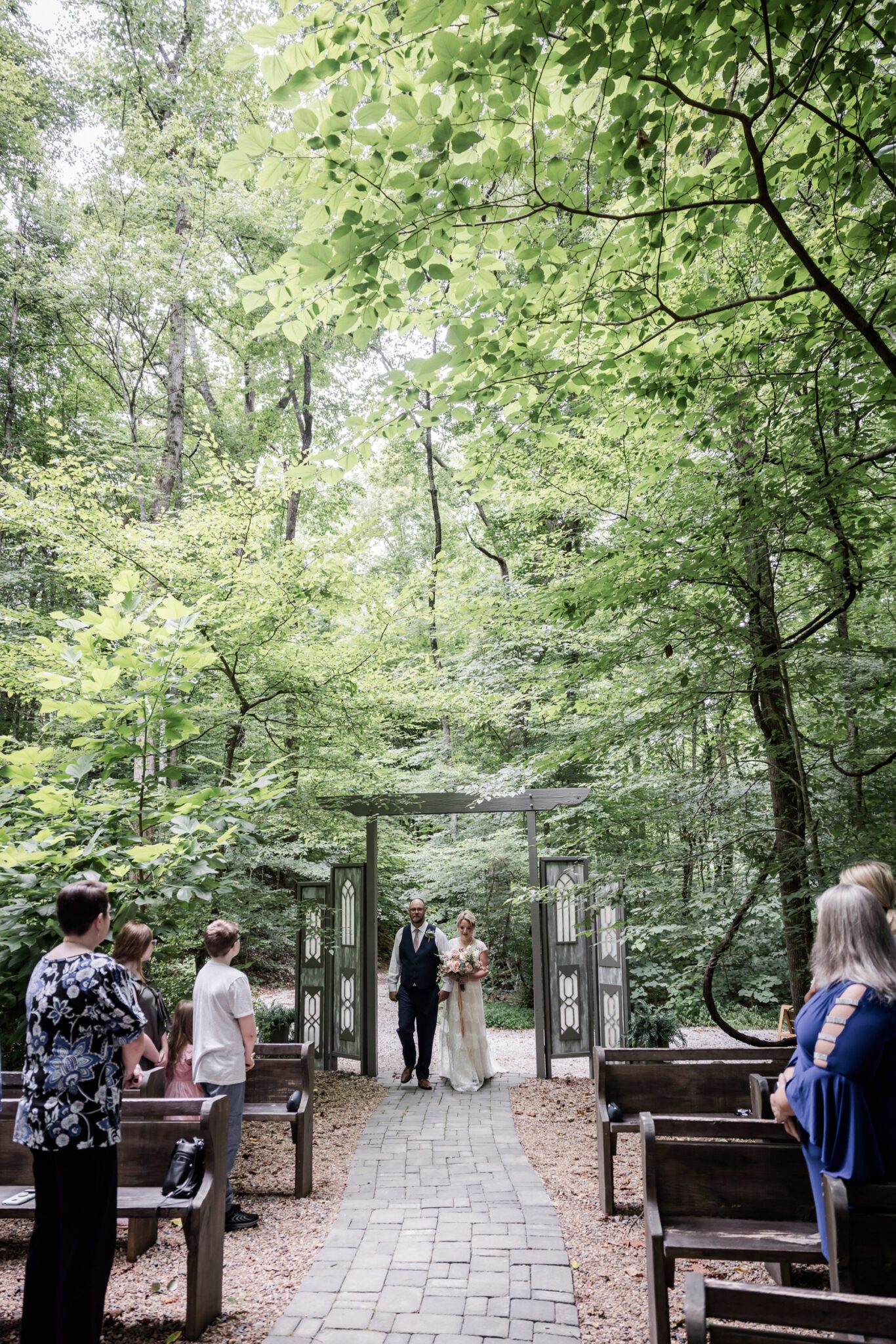 July Summer Wedding - Ashley and Kyle - Chapel in the Hollow