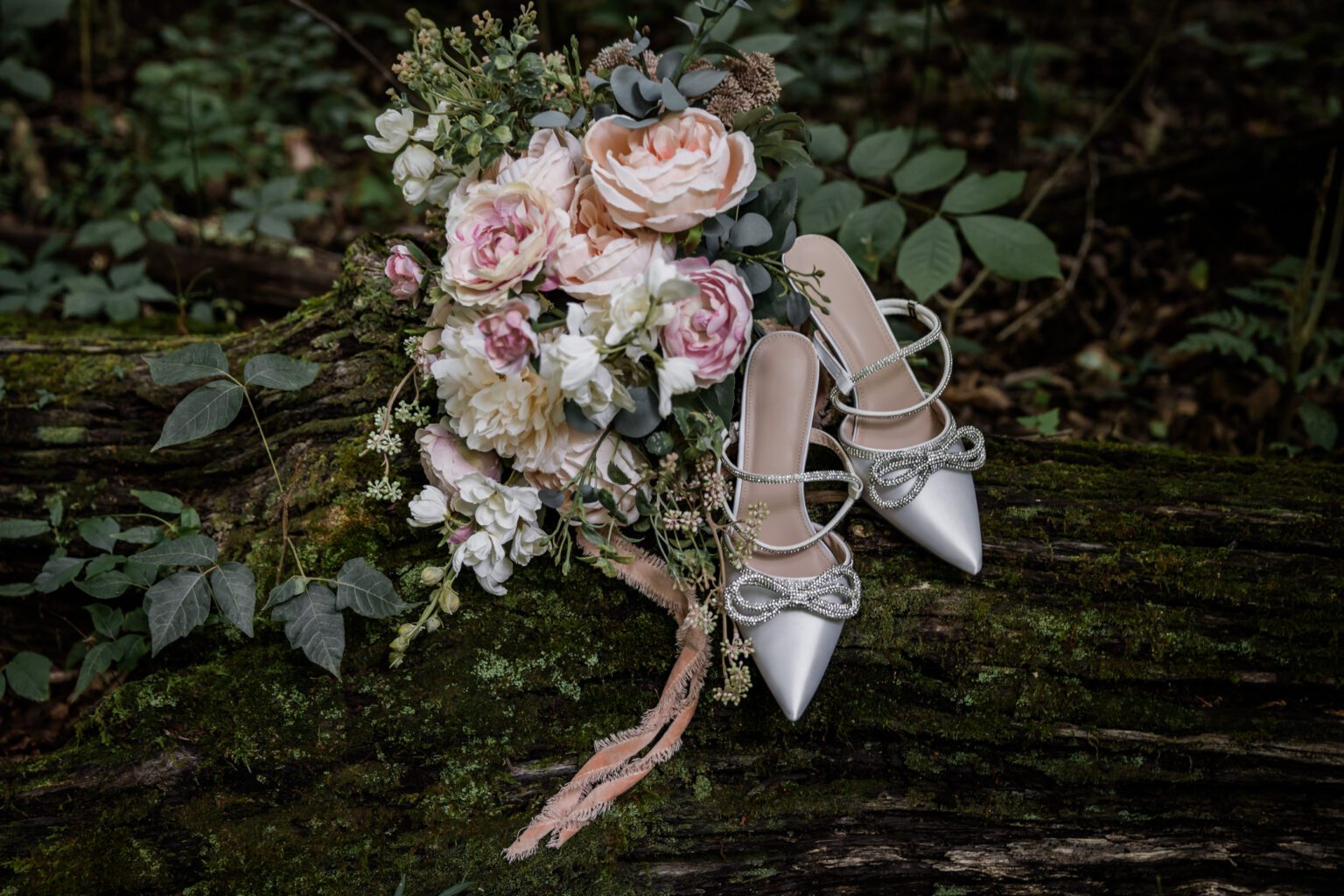 Quick Easy Elopement - Misty and Jeromy - Chapel in the Hollow