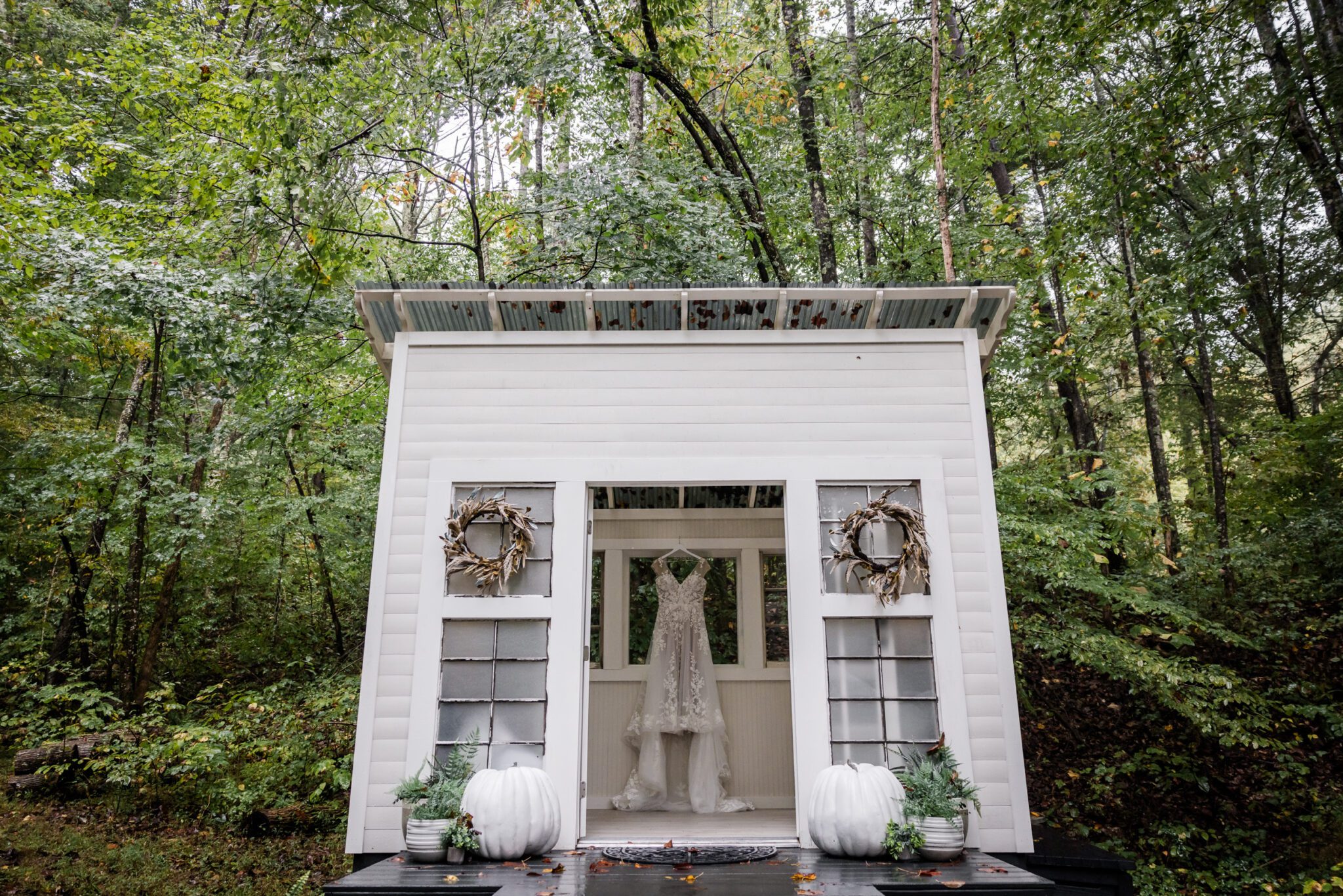 Smoky Mountain Wedding - Taylor and Kyle - Chapel in the Hollow