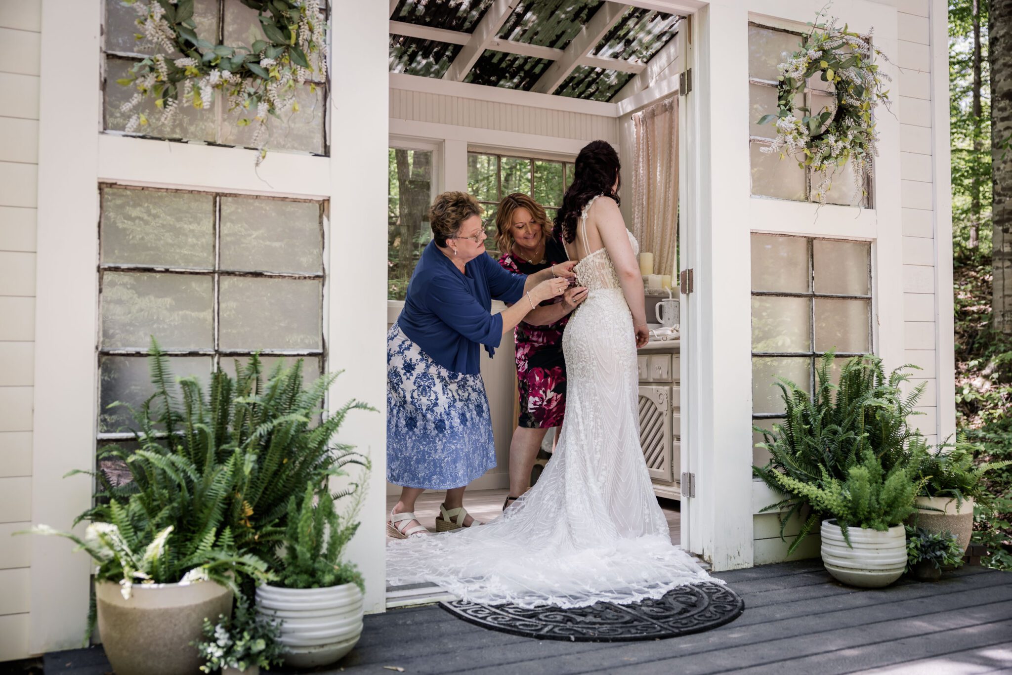 Enchanting Smoky Mountain Micro Wedding - Nicole and Tim - Chapel in ...